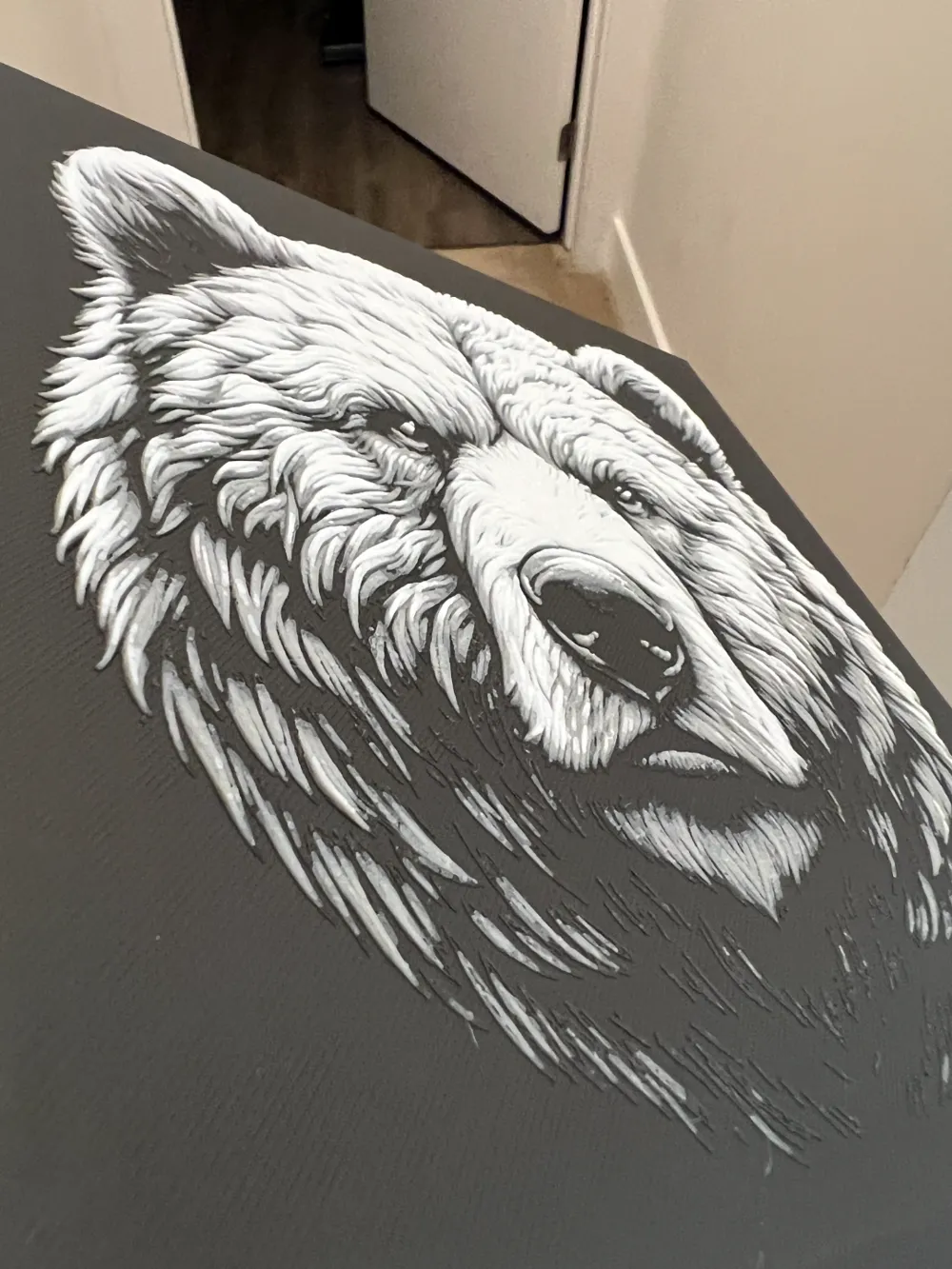 Grayscale Bear Face Art by RP47 Designs - MakerWorld