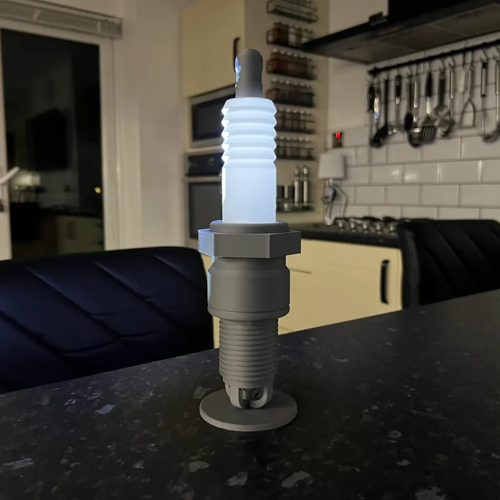 Spark Plug Lamp by Xander Designs - MakerWorld