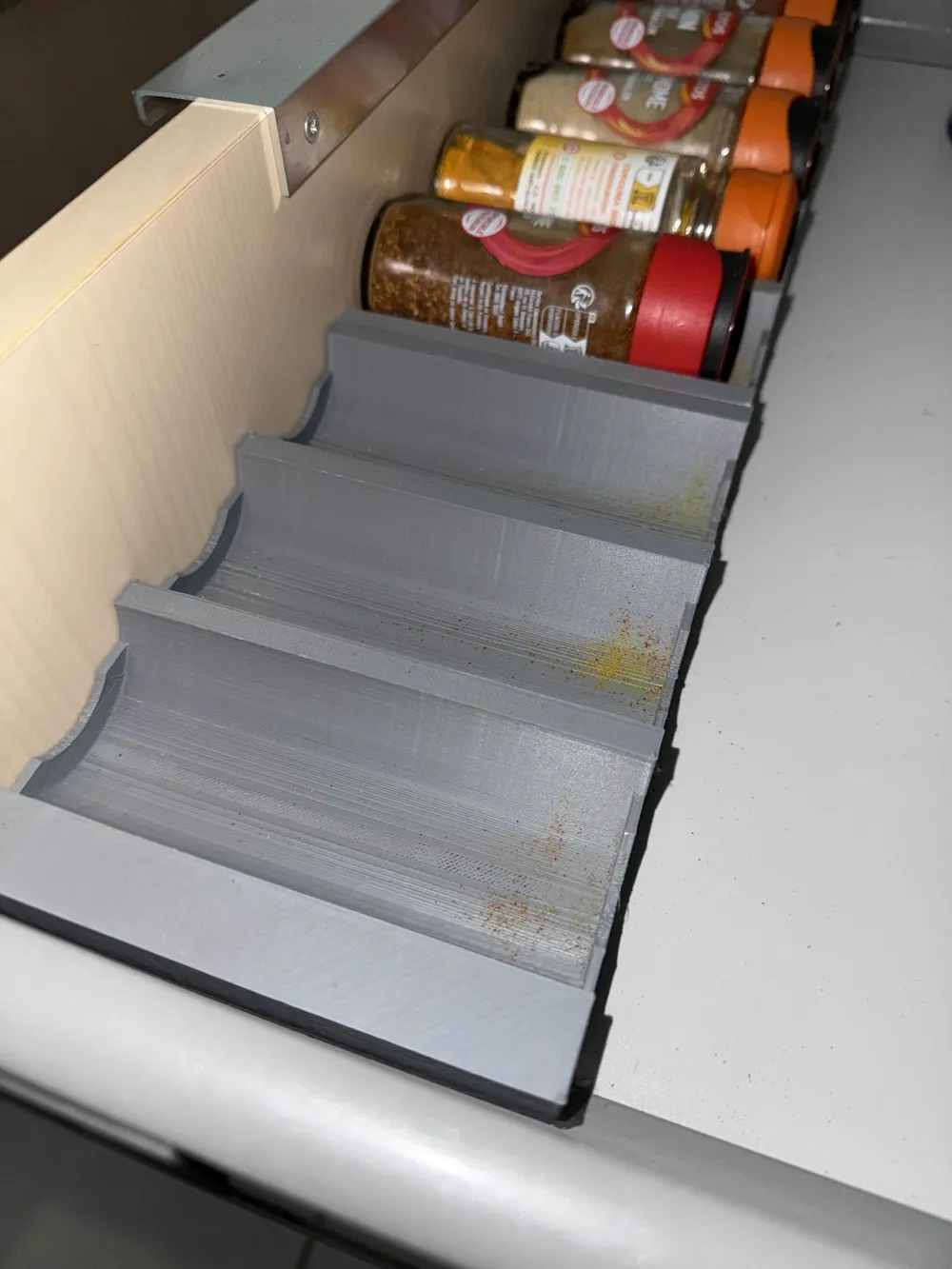 Spice Drawer Organizer - 9 Jars / 51cm - Free 3D Print Model - MakerWorld