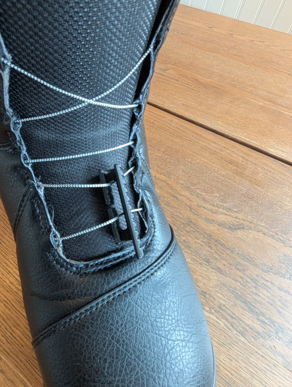 Snowboard Boots Lace Shield: Save Your Boots! by 415Labs - MakerWorld
