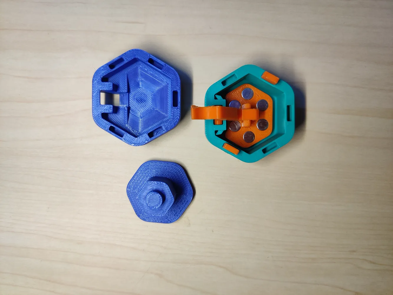 Herramienta de Recogida de Tornillos por Manish MakerWorld: Descarga ...
