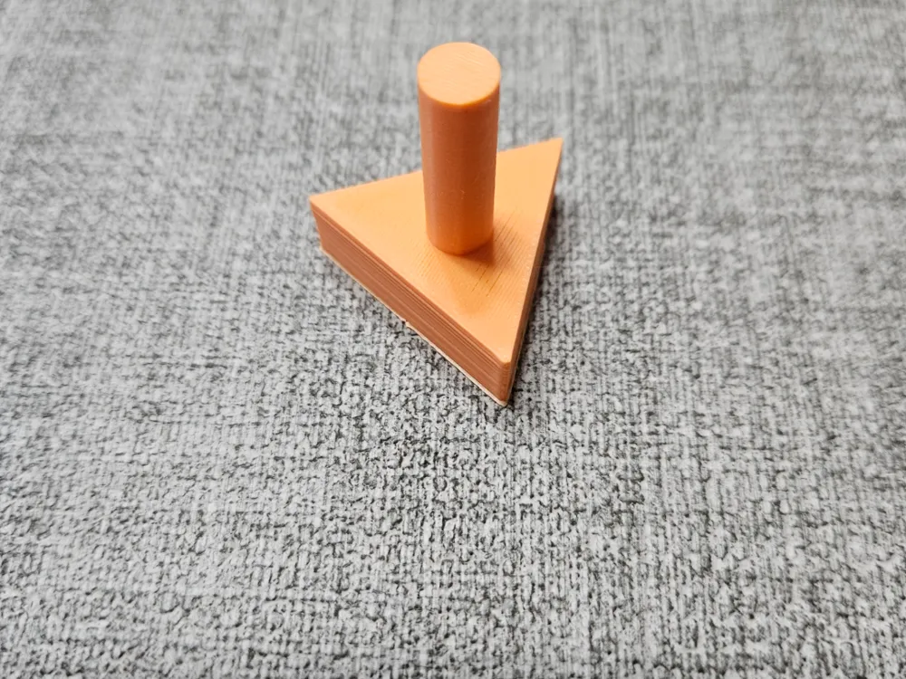 Triangle Stamp by catiadriverrocks - MakerWorld