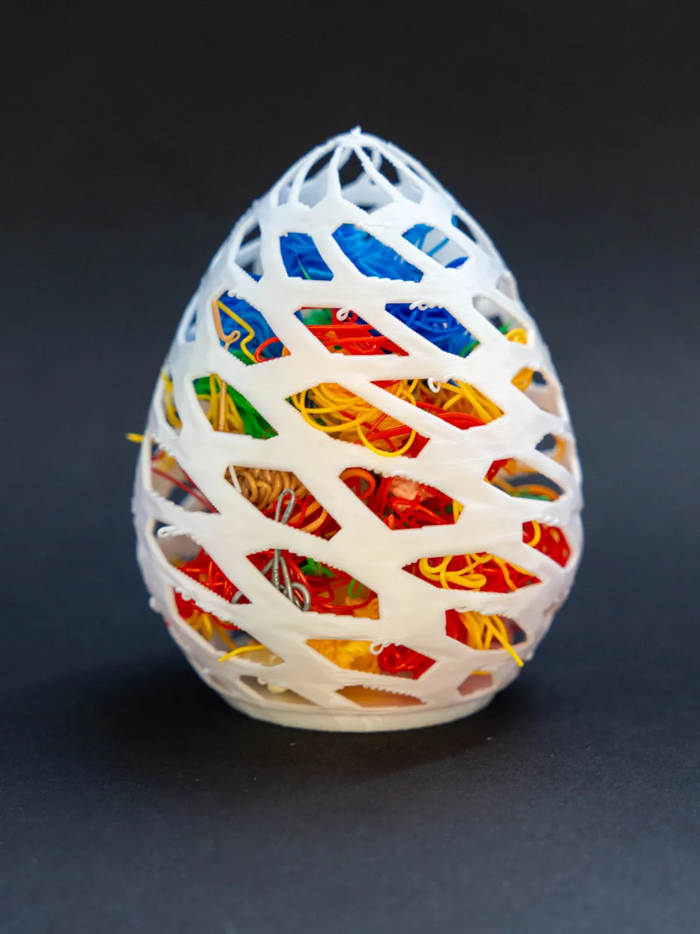 easter egg poop recycling twist by Sebo3D MakerWorld: Download Free 3D ...
