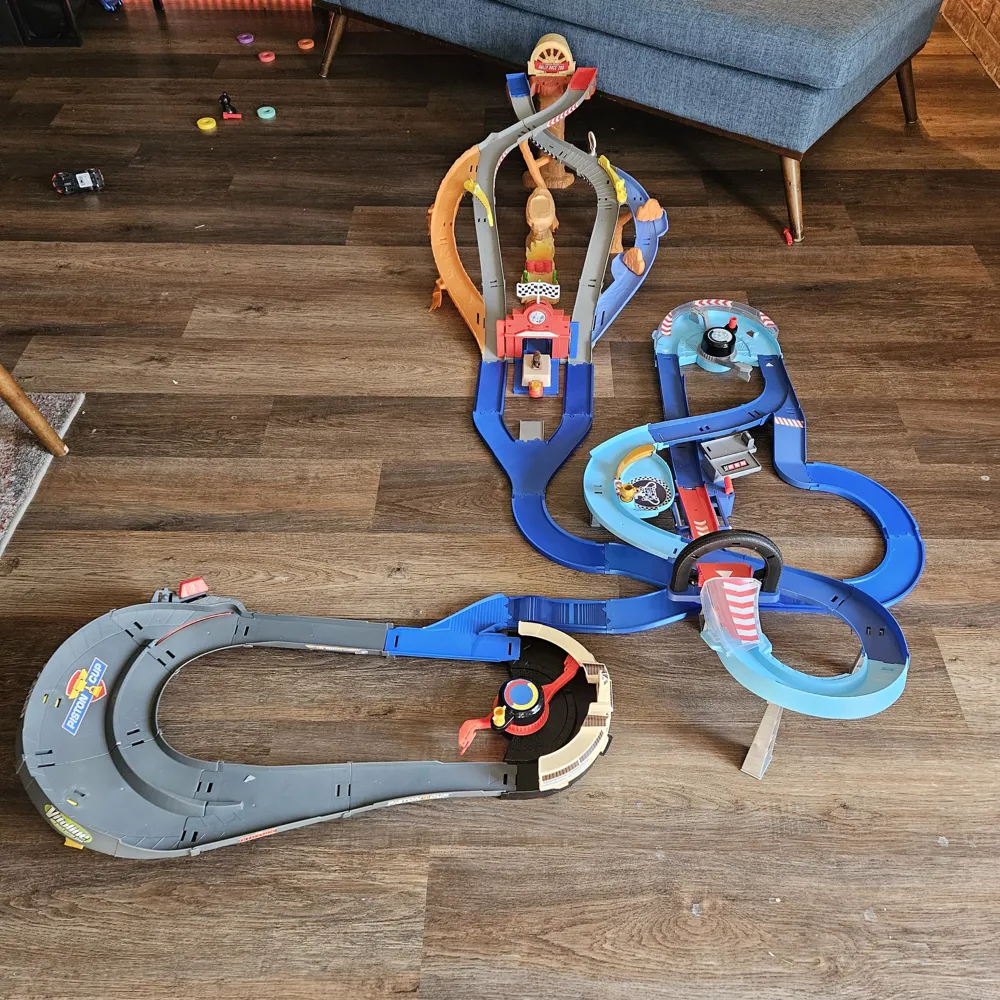 Modular Track System Compatible w Pixar Cars Track - Free 3D Print ...