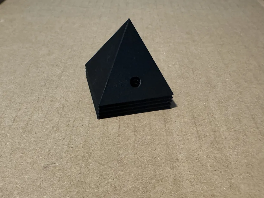 Painter's Pyramid - Free 3D Print Model - MakerWorld