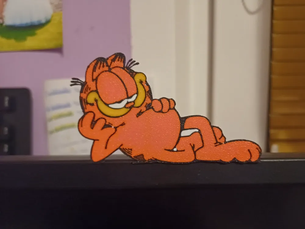 Garfield on monitor with stand by Kiron 21 - MakerWorld