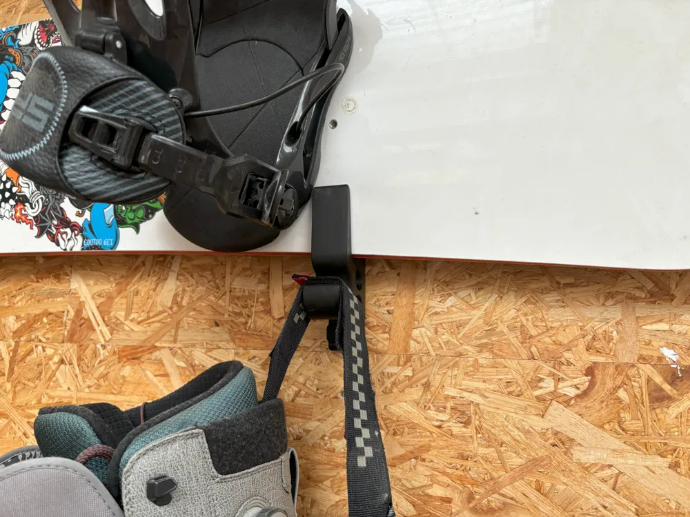 snowboard, skateboard, wakeboard, wallmount by shortzzz - MakerWorld