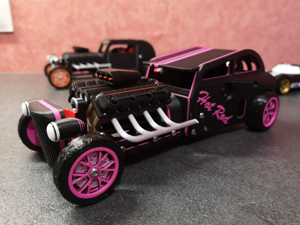 HOT ROD V8 - Motor a mola - Modelo gratuito para impressão 3D - MakerWorld