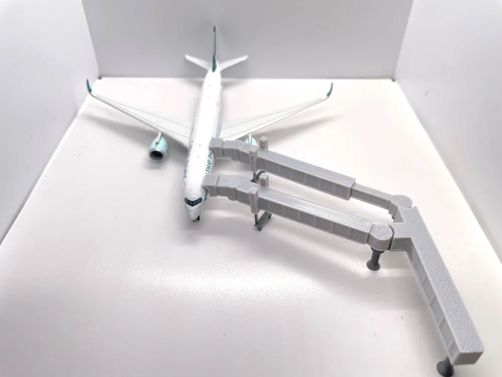 Airport Dual Widebody Jetways 1:400 GSE by OskarLabs - MakerWorld
