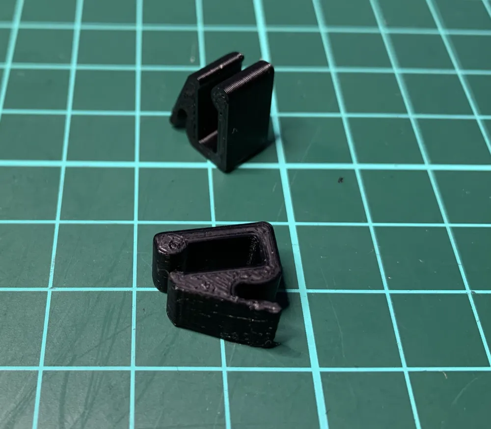 Square End Filament Clip by Wiseone - MakerWorld