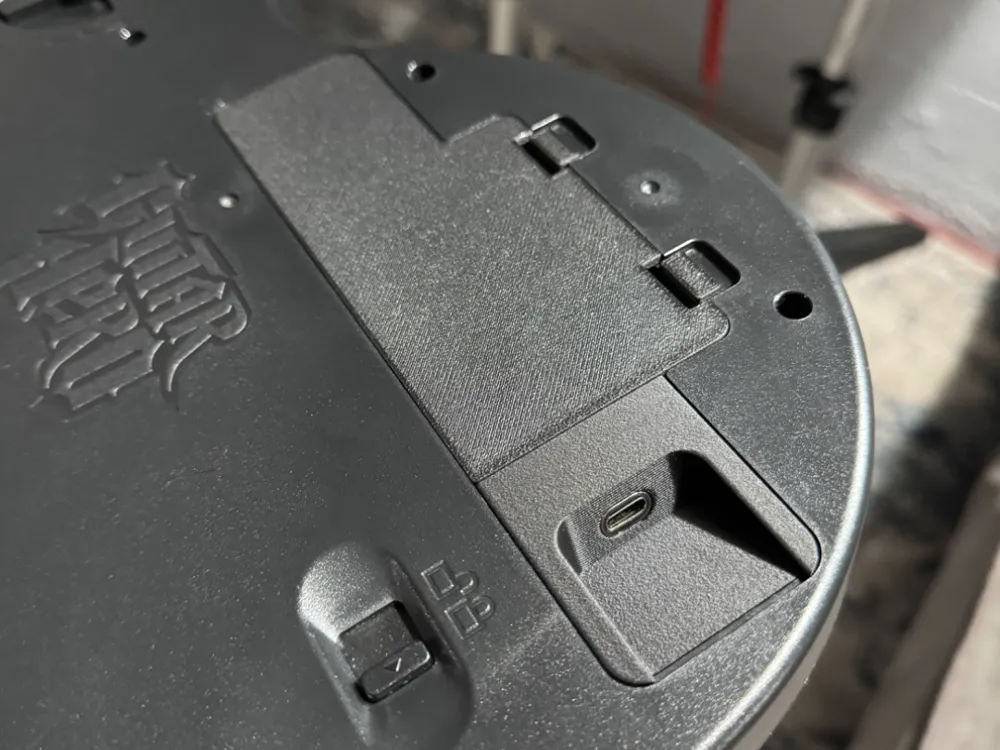 Wii Les Paul WiiMote USB-C by collin2014 - MakerWorld