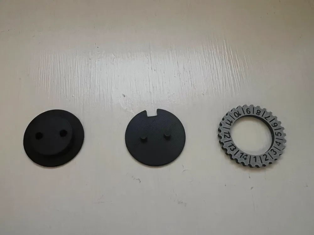 Miniature Base with HP Counter 1-14 - Free 3D Print Model - MakerWorld