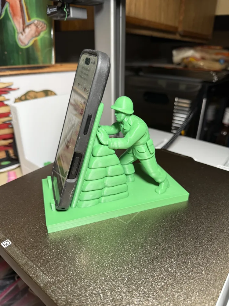 Classic Green Toy Army Man Phone/Tablet Stand - Free 3D Print Model ...