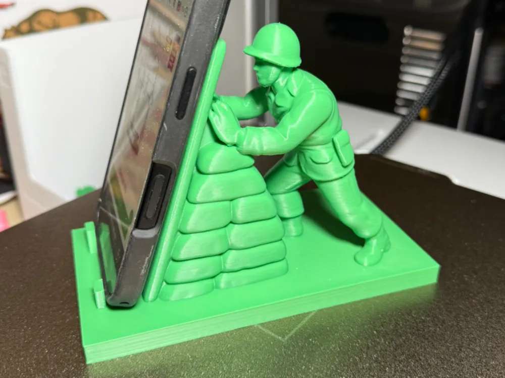 Classic Green Toy Army Man Phone/Tablet Stand - Free 3D Print Model ...