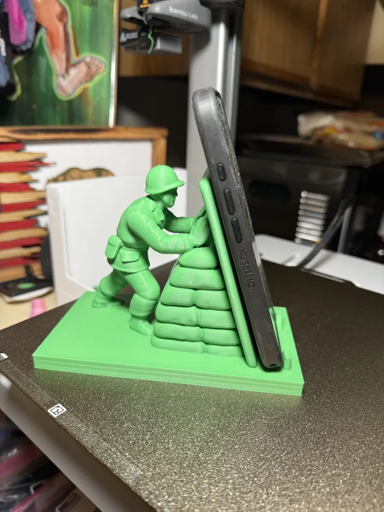 Classic Green Toy Army Man Phone/Tablet Stand - Free 3D Print Model ...