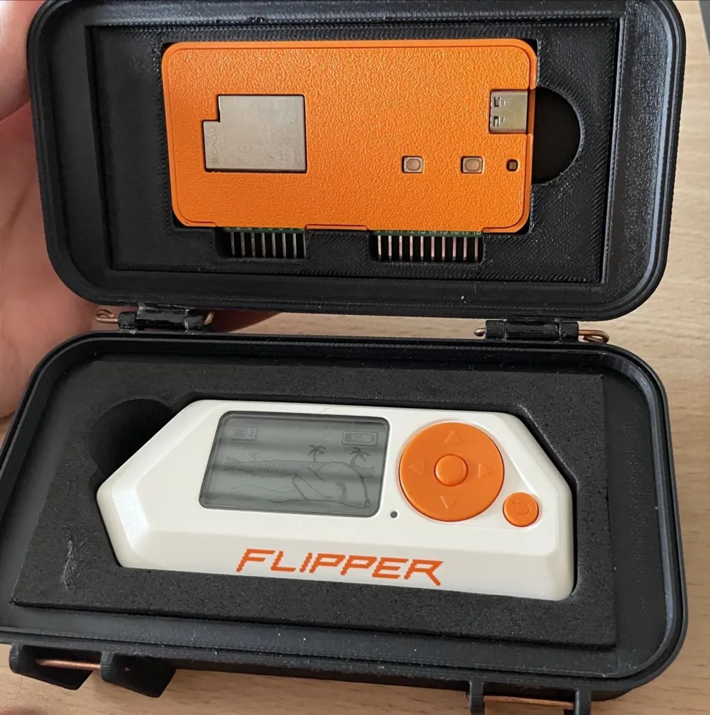 Flipper zero wifi dev board holder. by SepDoks - MakerWorld