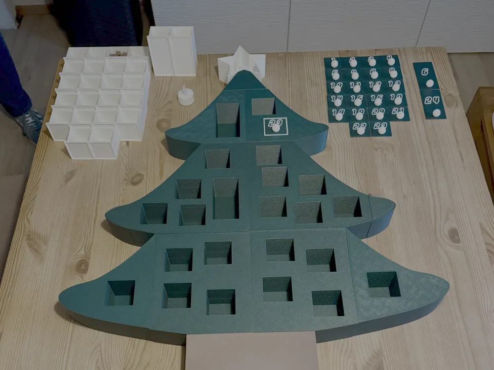 AdvenTree - Large Christmas Tree Advent Calendar - Free 3D Print Model ...