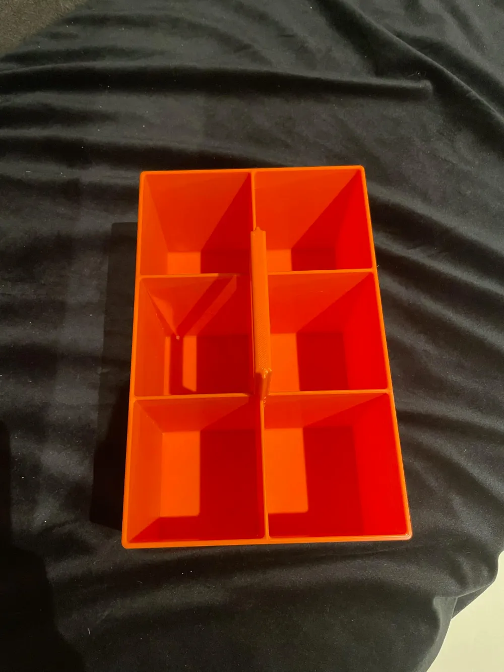 6 spot box with handle by mathiasdela - MakerWorld