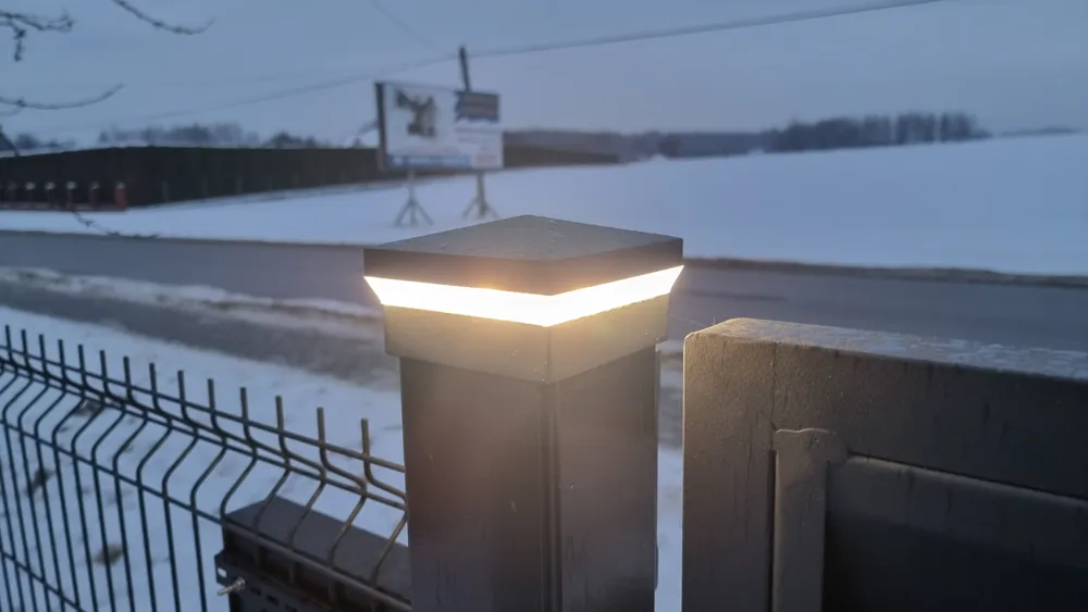 Illuminated 100mm Post Lamp by TotalChaos - MakerWorld