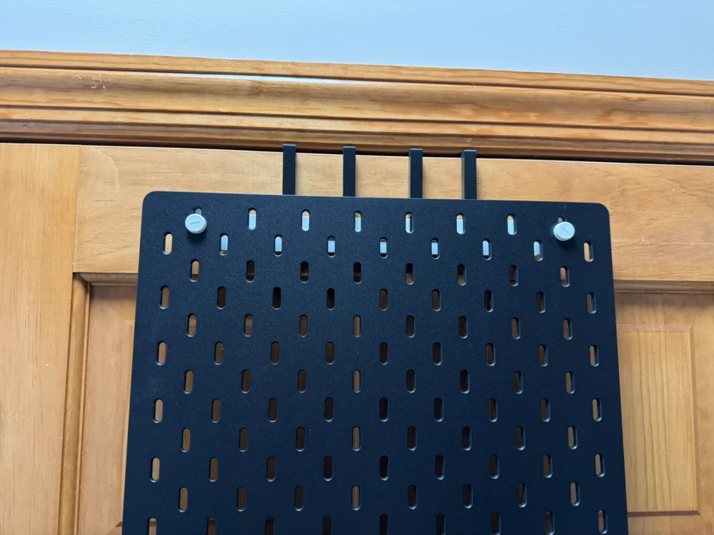 Skadis board over the door mount-non destructive by 3Designfan - MakerWorld