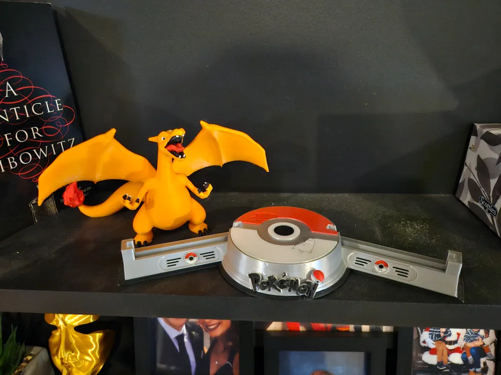 Charizard PSA Stand by Nyg By Design - MakerWorld