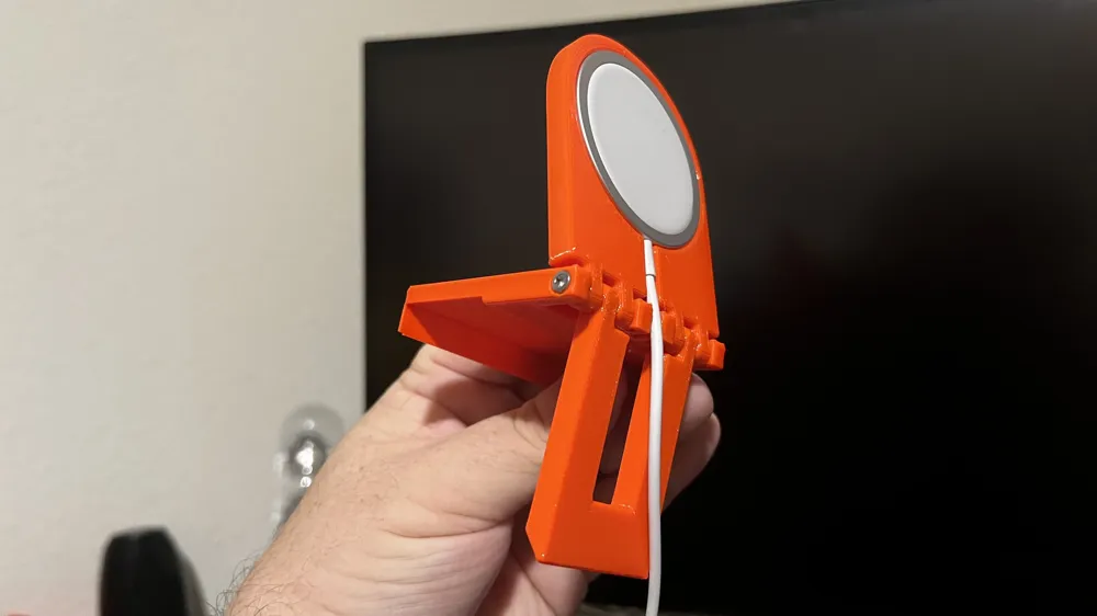 iPhone MagSafe Monitor Mount by natecox - MakerWorld