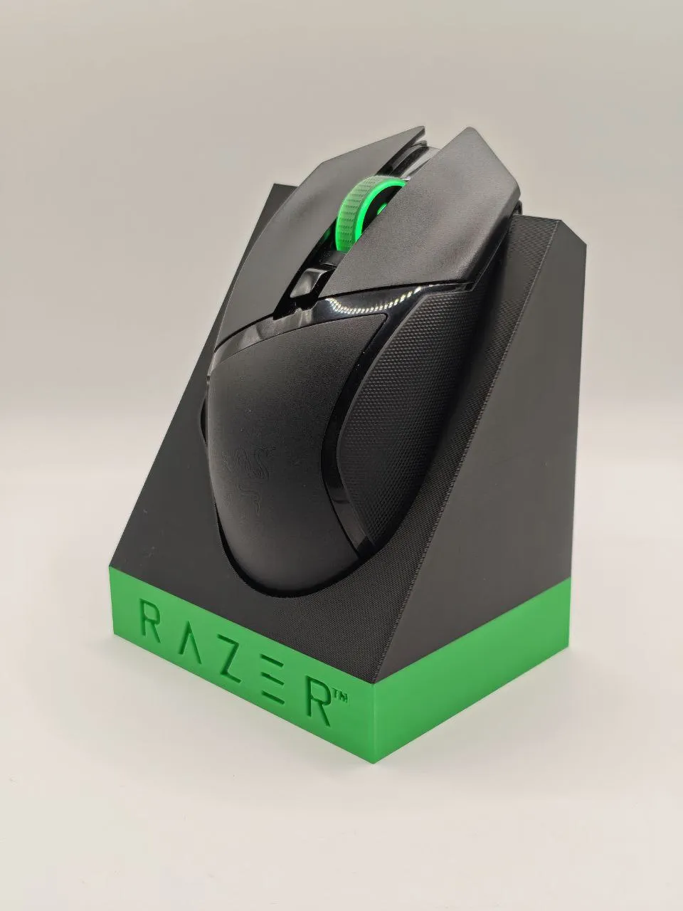 RAZER MOUSE STAND - Free 3D Print Model - MakerWorld