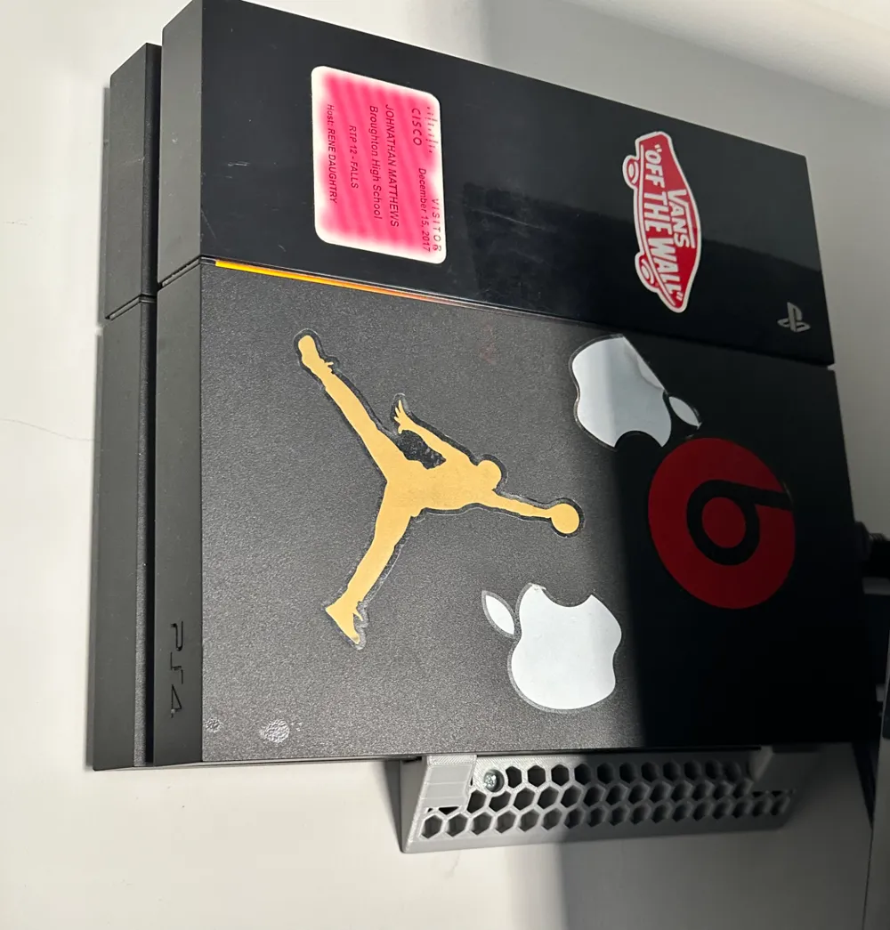 Ps4 wall mount by nctarhill26 - MakerWorld