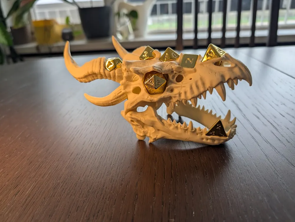 Dice Display Ancient Dragon Skull - Free 3D Print Model - MakerWorld