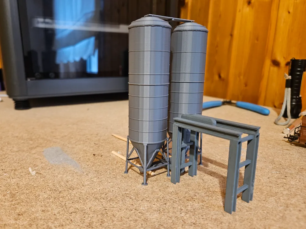 Industrial Silos Double; Silos by LT Hobby Design MakerWorld: Download ...
