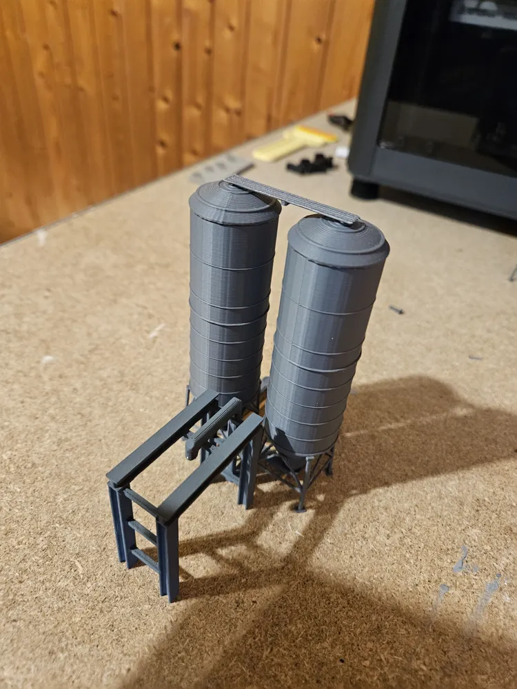 Industrial Silos Double; Silos - Free 3D Print Model - MakerWorld