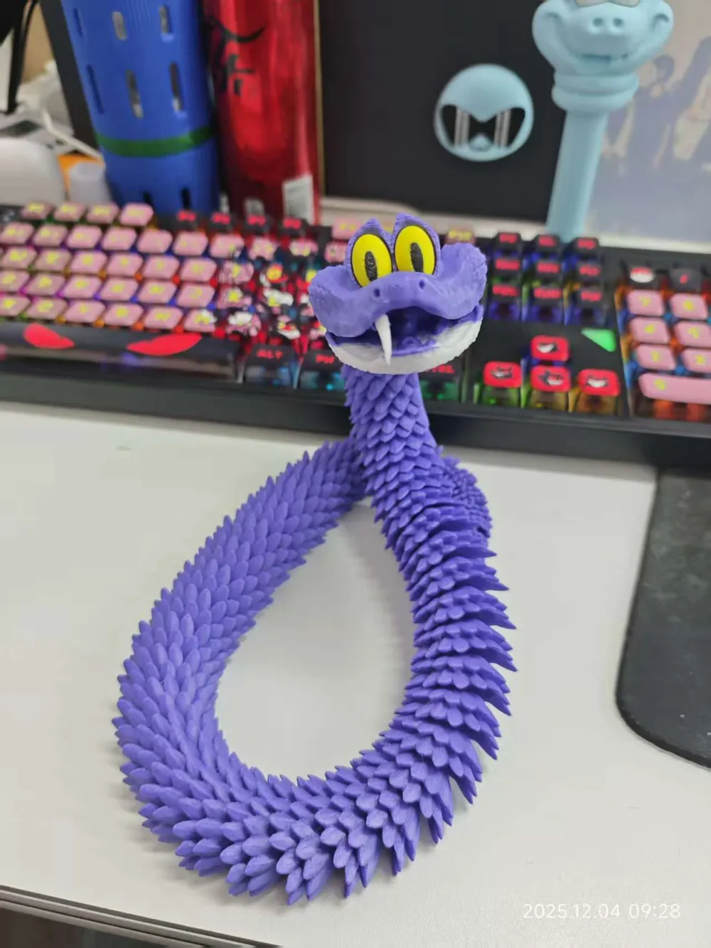 Garry Snake (no AMS required) - mouth can open, head can rotate, can ...