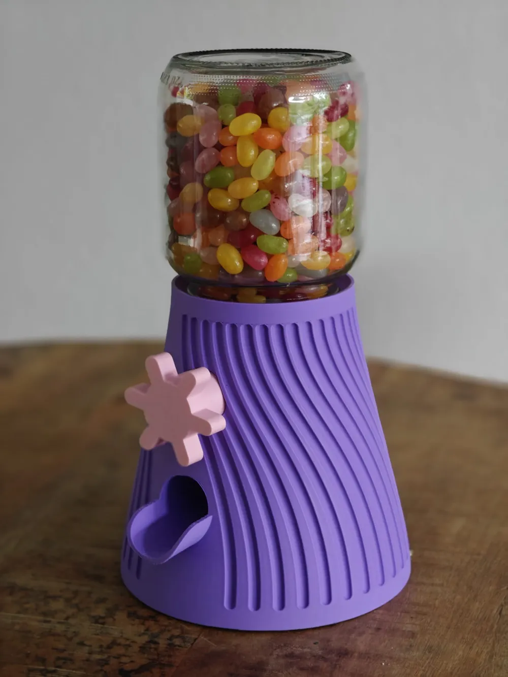 Candy Dispenser - Free 3D Print Model - MakerWorld