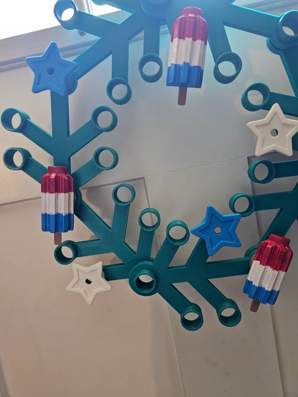 Bomb pop brick wreath by jewel_aria - MakerWorld