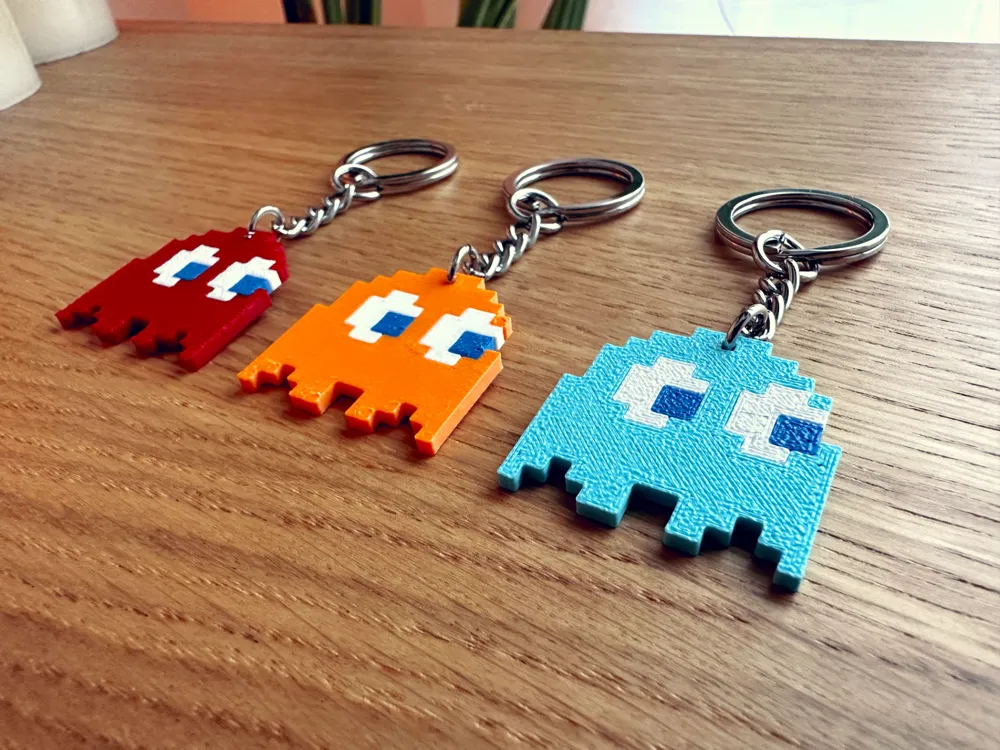 Ghost – Pacman Keychain by BluB - MakerWorld