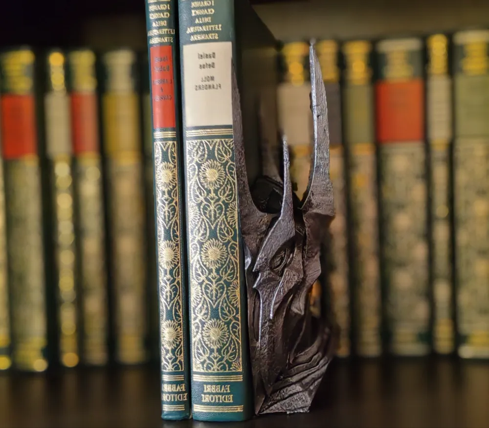 Sauron Book Holder Lord of the Rings by TheWallArtGuy - MakerWorld