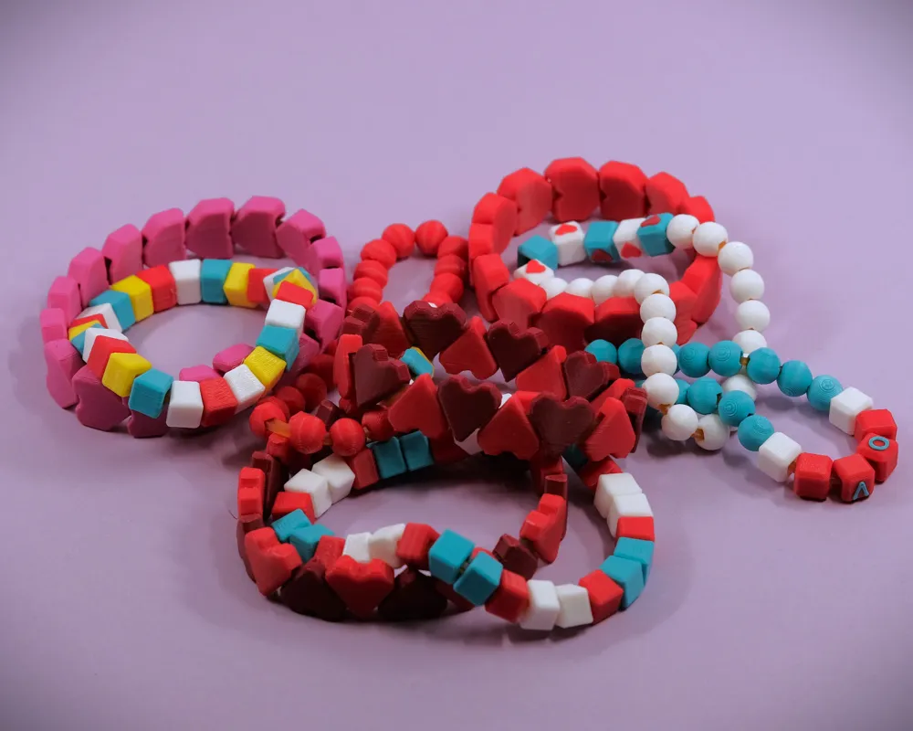 Heart Bracelets - Free 3D Print Model - MakerWorld
