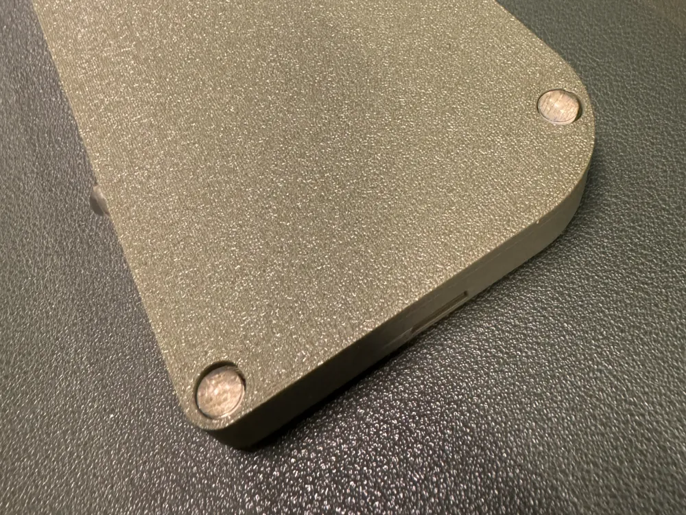 60% keyboard wrist rest with storage by Thimmayya MakerWorld: Download ...