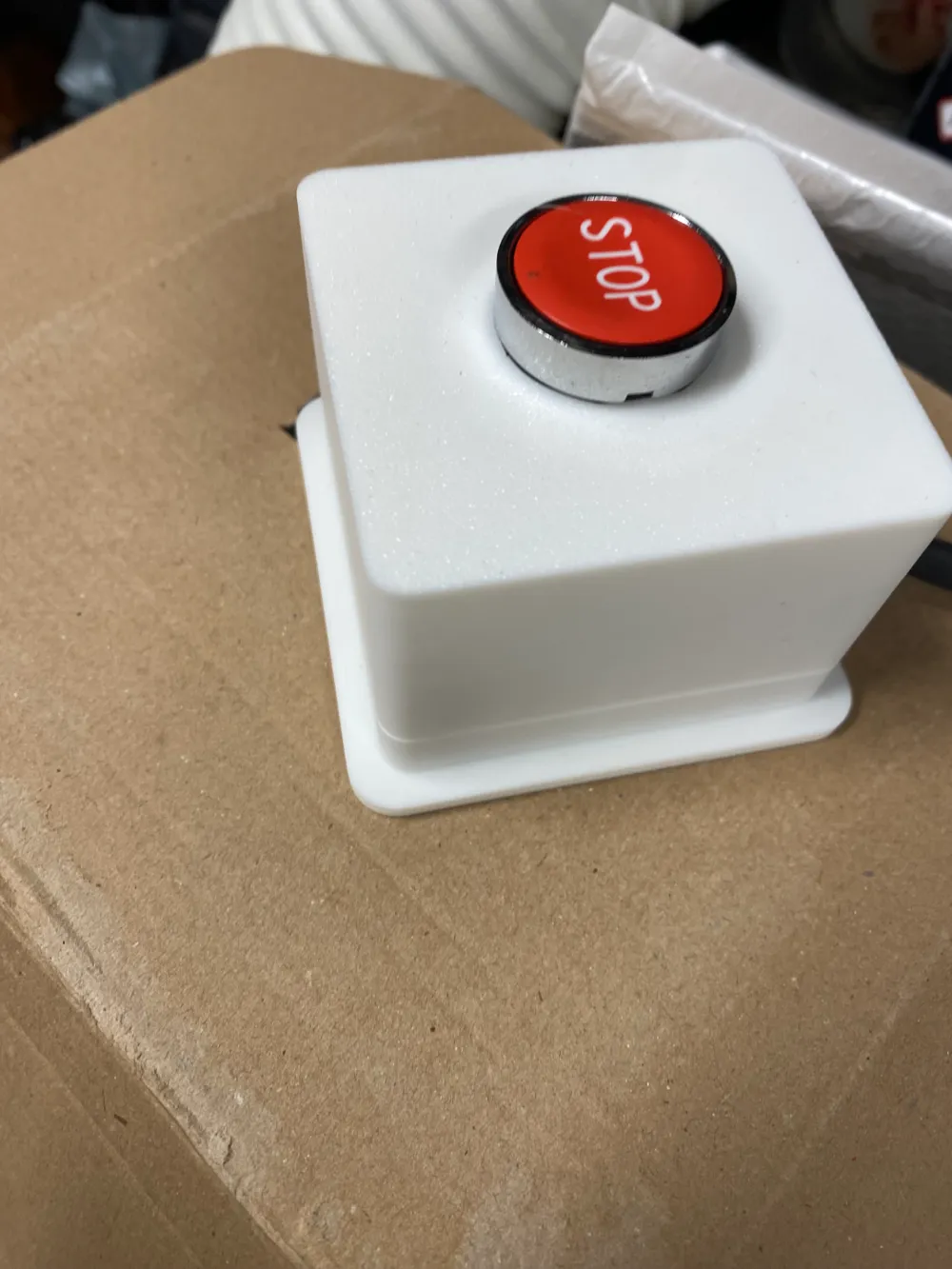 button holder for electronic like brands TE by loanshark - MakerWorld