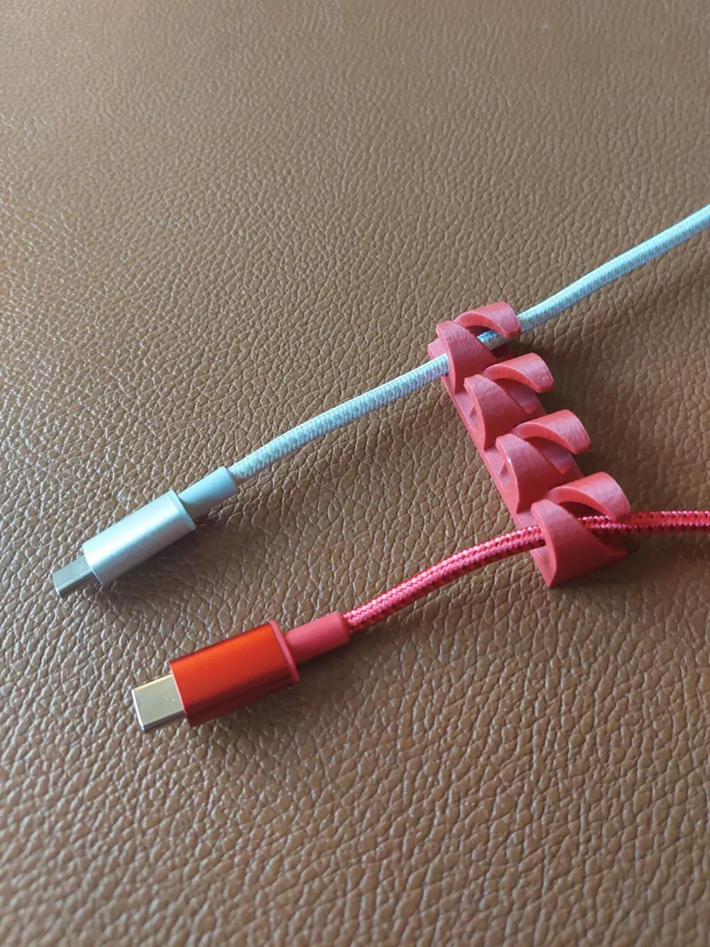 Cable Holder with magnets Remixed by Mace-3D - MakerWorld