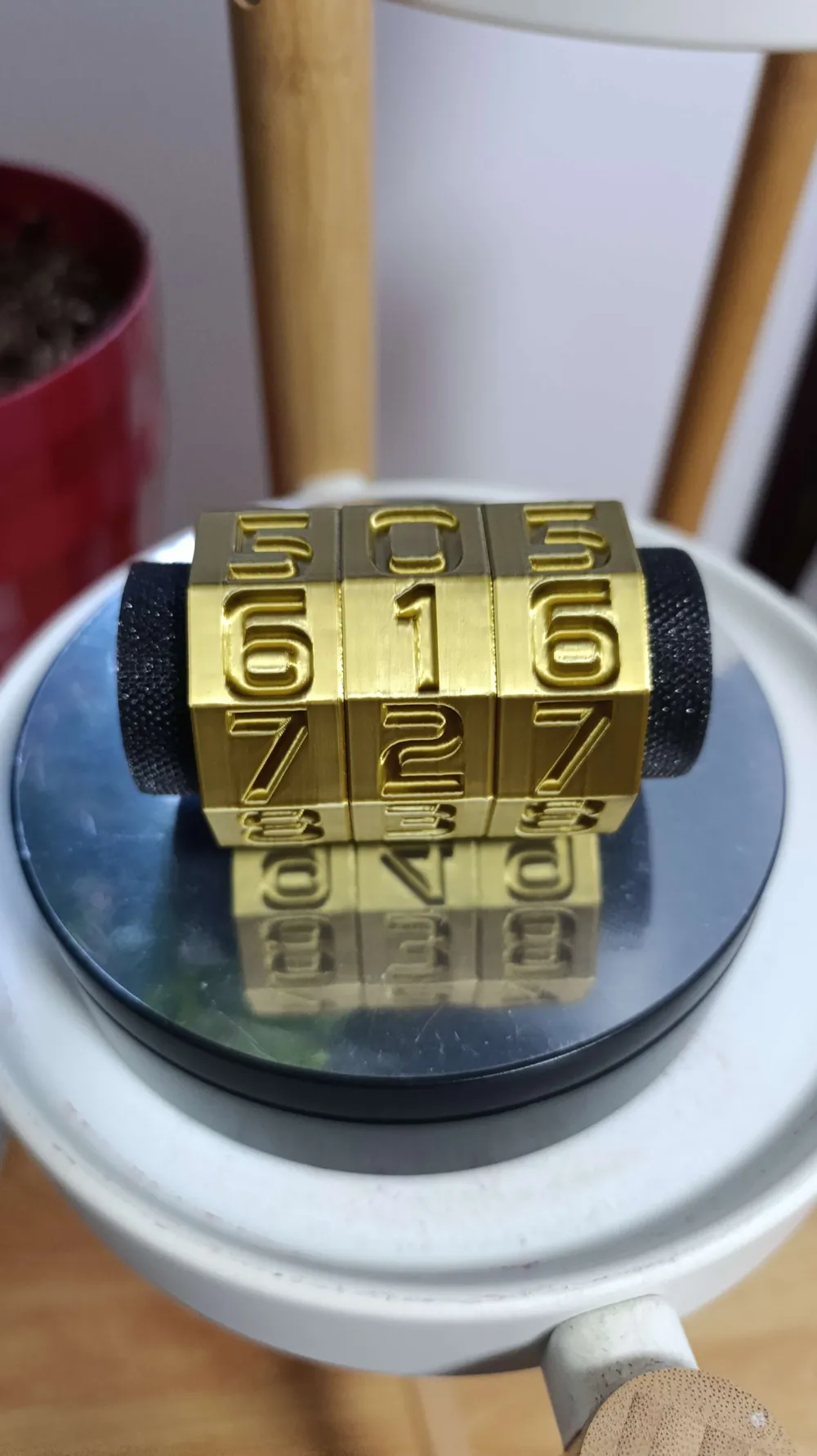 Magic gathering life counter by Moica MakerWorld: Download Free 3D Models