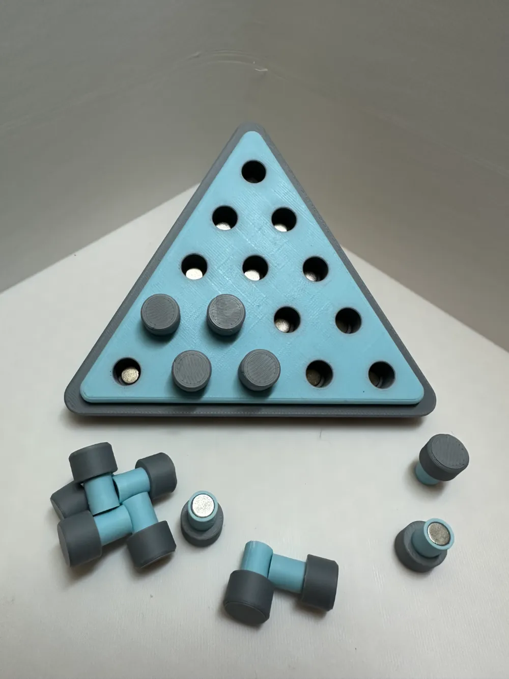 Grandma’s Favorite Peg Game (With Mangets!) by johnfcooley - MakerWorld