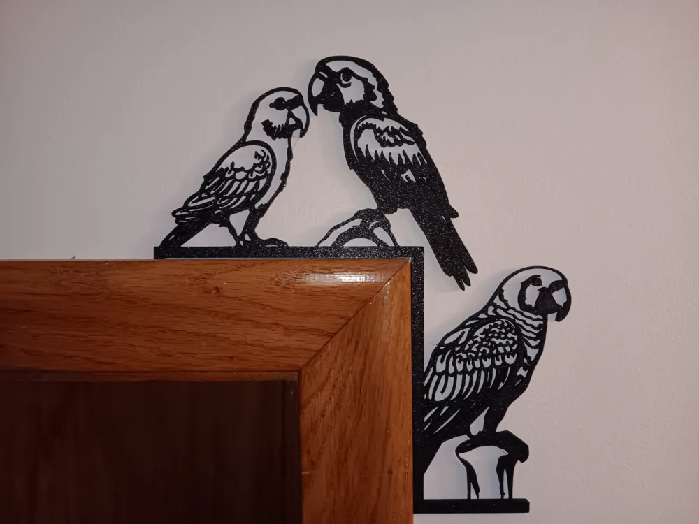 Parrots Silhouette Door Corner by AmishAtlas Designs - MakerWorld