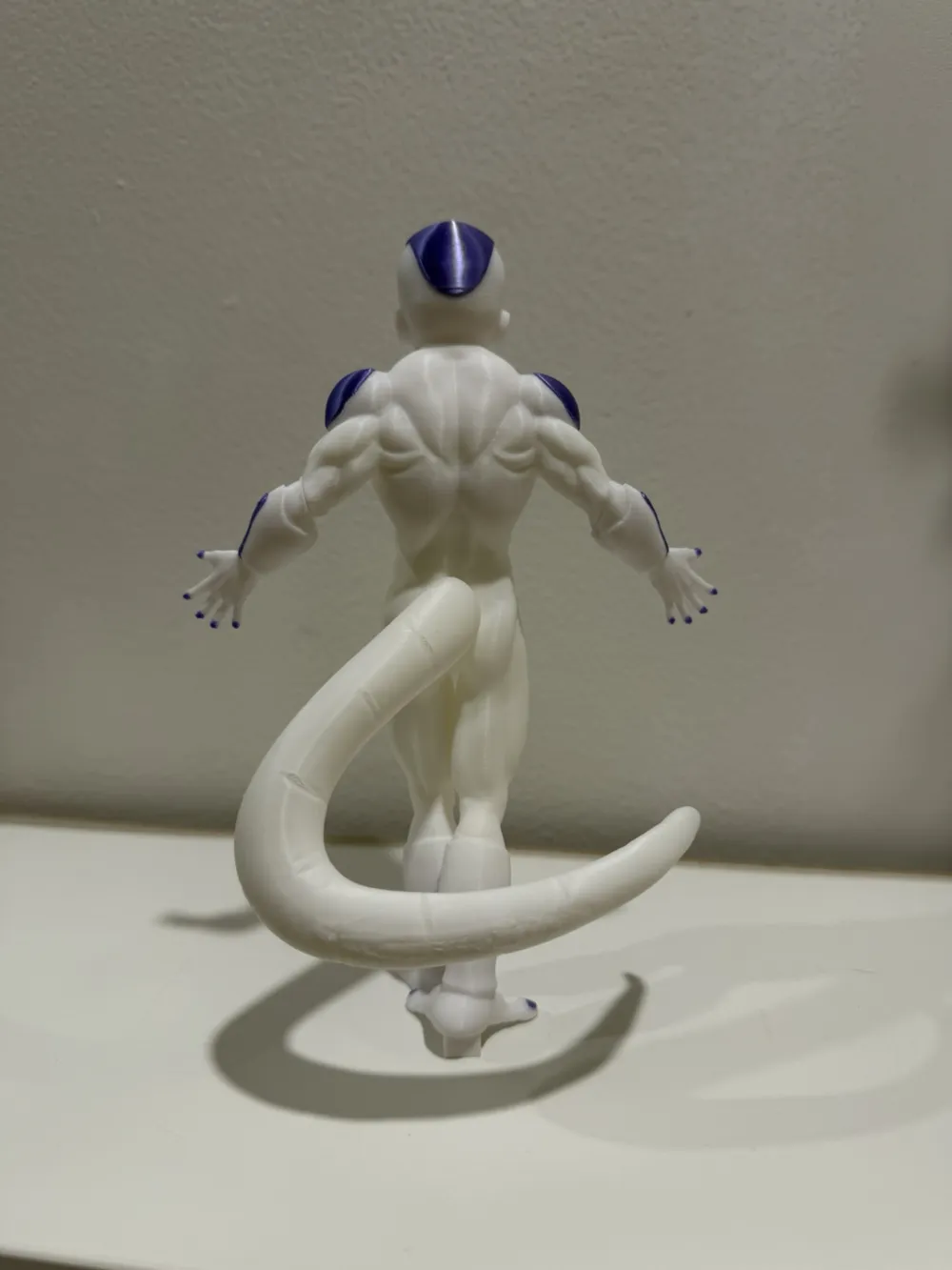 Modelo de Freezer a escala 1/6: Multiparte por BeardedRhino MakerWorld ...