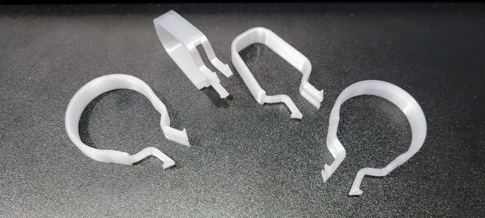 Towel hanger / clip - compliant mechanism by Peter GlowskiMakerWorld ...