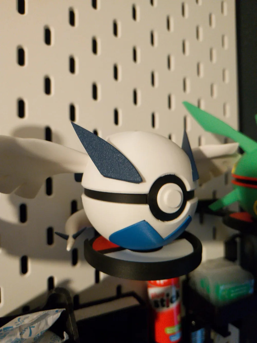 Poké Ball Stand N3D v2.0 - No AMS by EXEDouble - MakerWorld