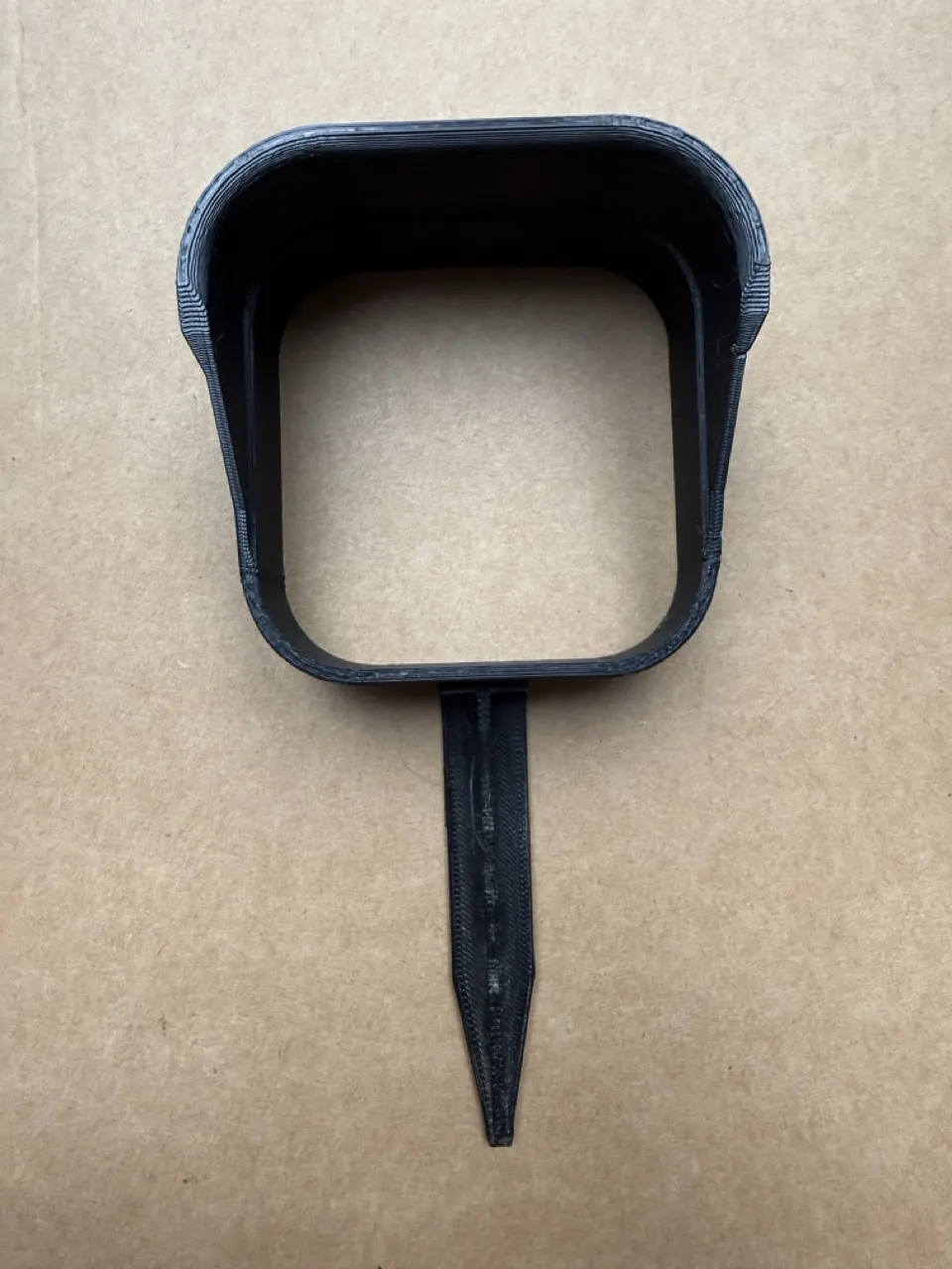 Blink Outdoor Erdspieß – Kostenloses 3D-Druckmodell – MakerWorld