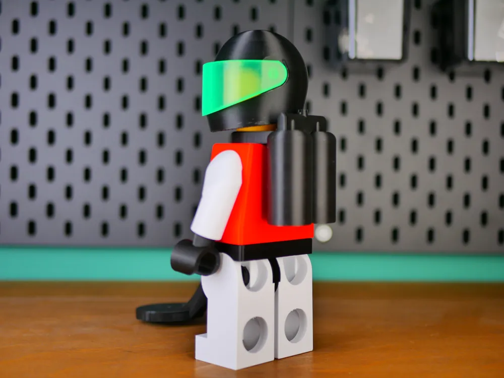 5-1 Classic M-Tron Space Figure by Panic & Confusion MakerWorld: Download Free 3D Models