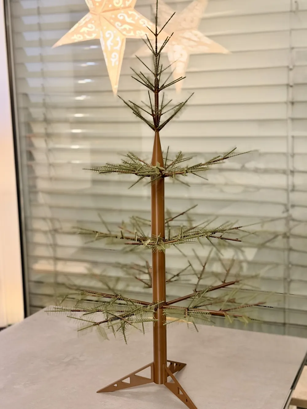 Christmas tree in full size 3D-printable - Free 3D Print Model - MakerWorld