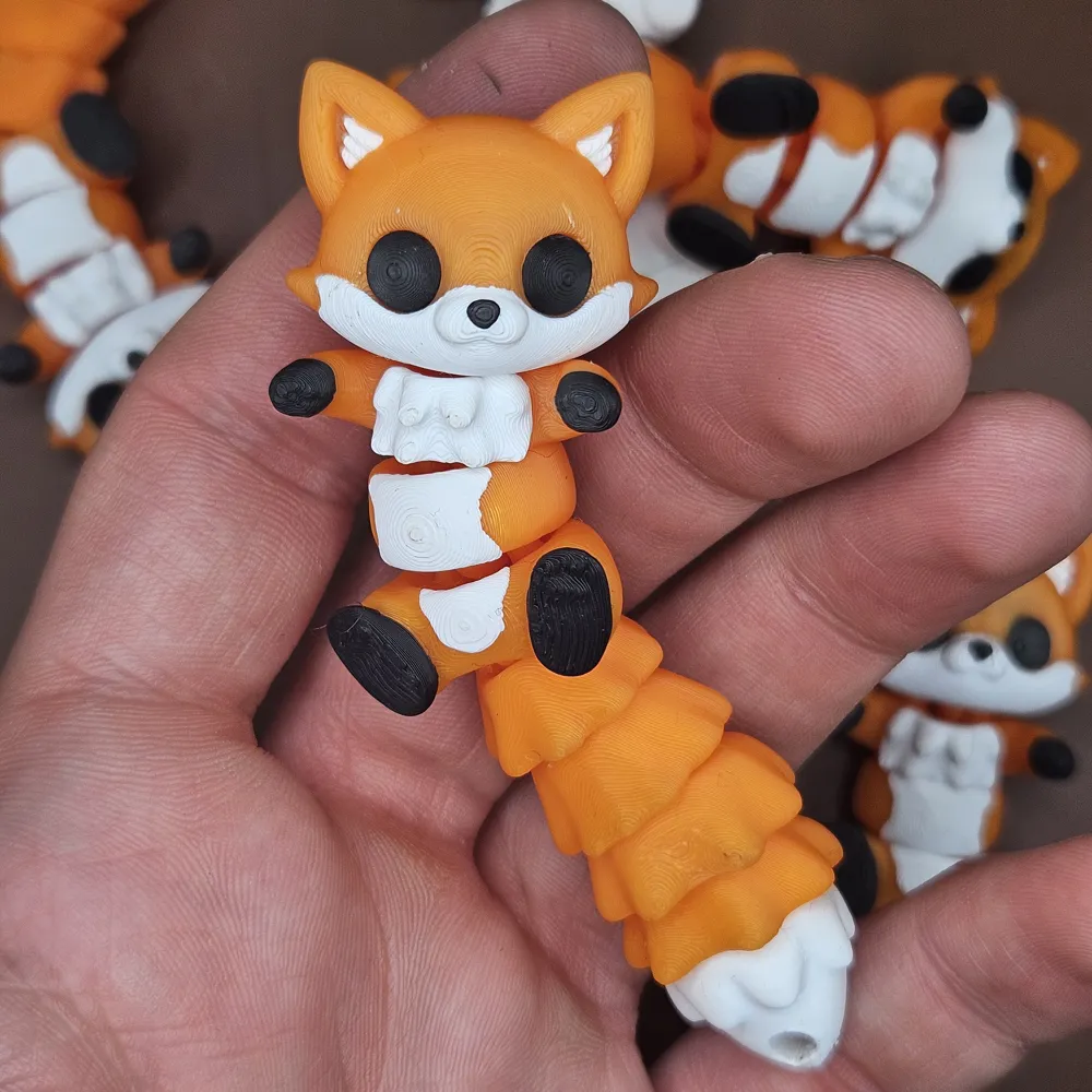 Moxxie – Flexi Fox Keychain & Fridge Magnet - Free 3D Print Model ...